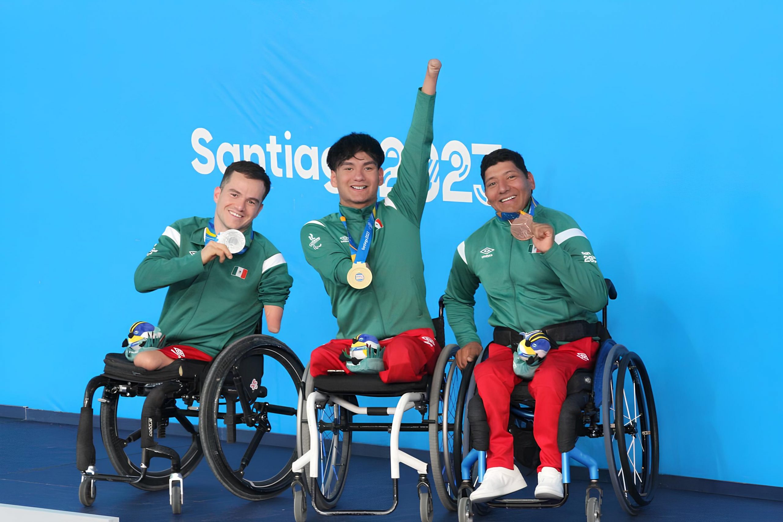 Ángel Camacho se cuelga la medalla de oro e impone su segundo récord ...