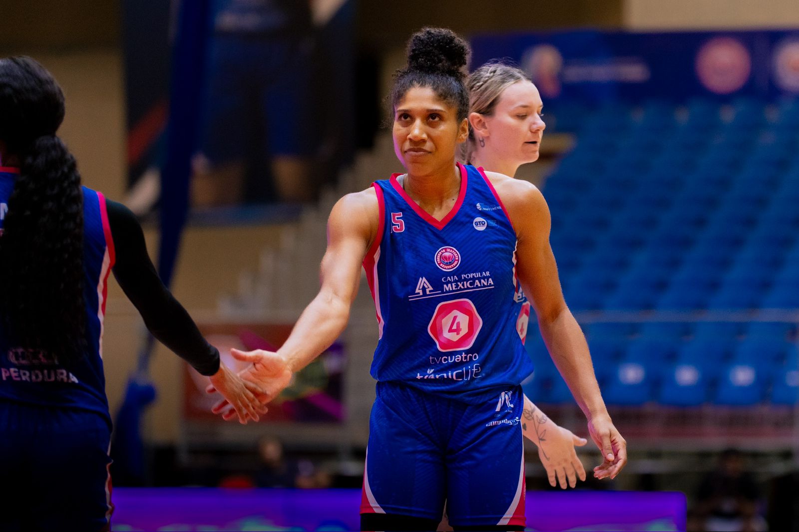 Regresa Sierra Moore a defender la causa de Freseras de Irapuato ...