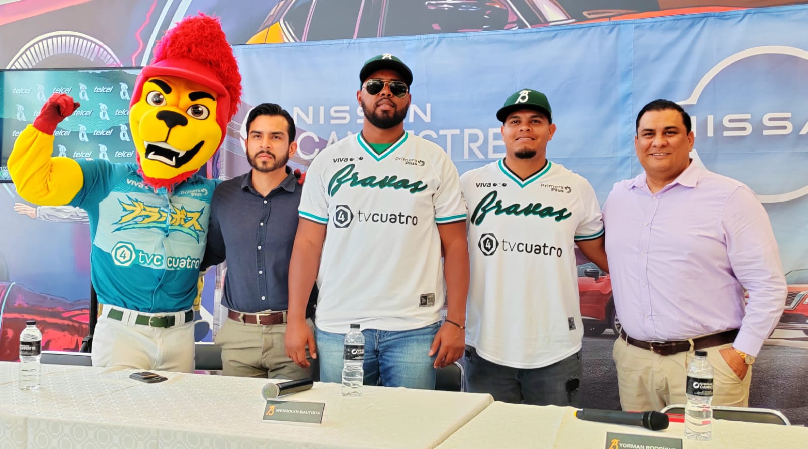 ¡Representación brava! Listos Wendolyn Bautista y Yorman Rodríguez para ...