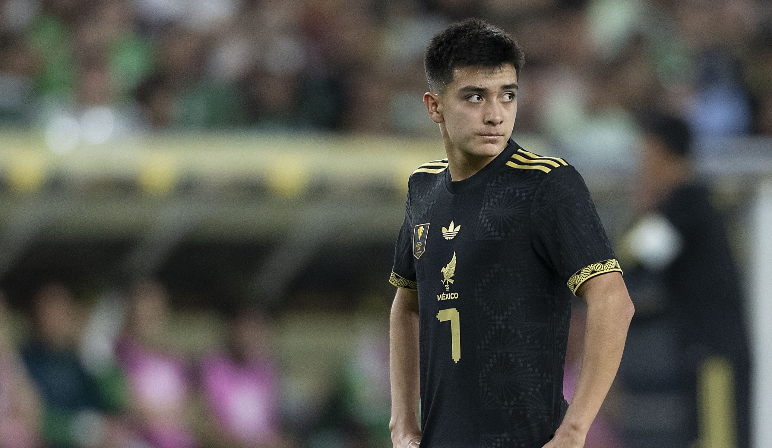 Con 16 años, Gilberto Mora vuelve a hacer historia con la selección de ...